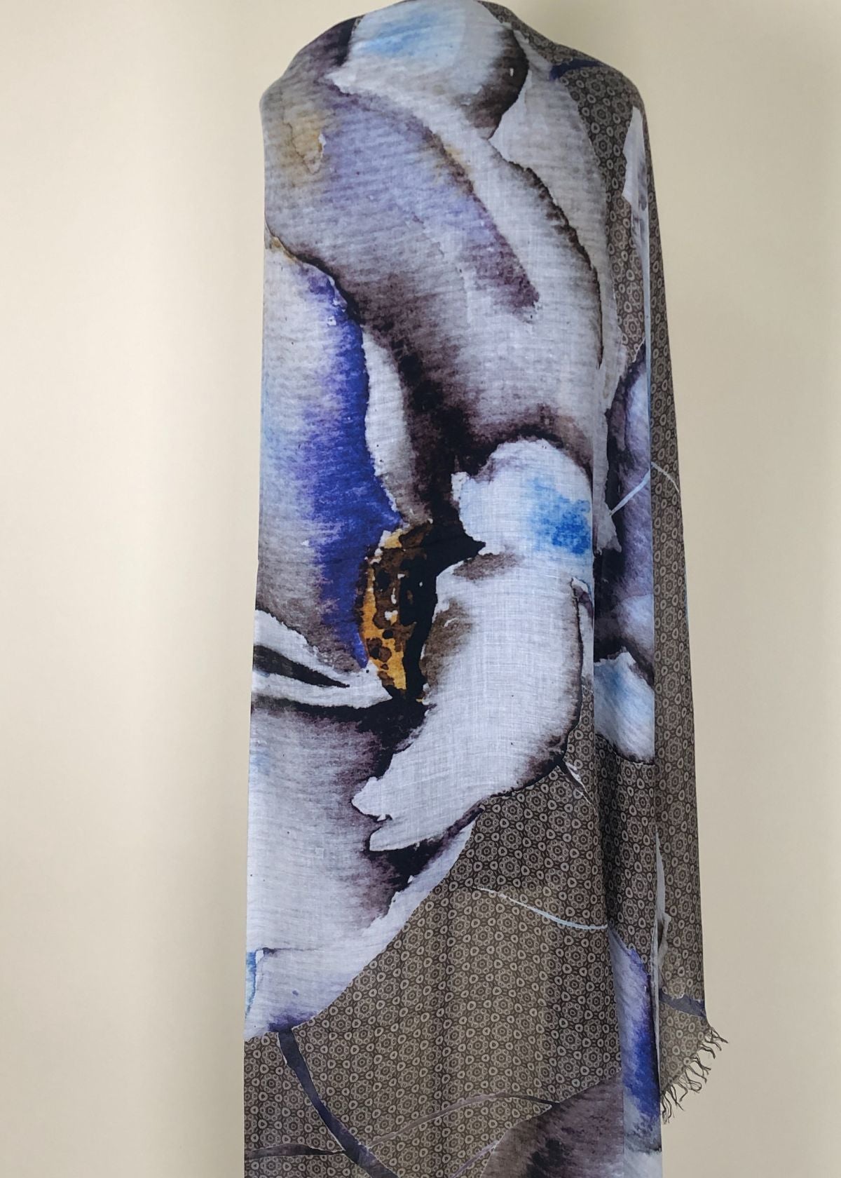 SUZI ROHER Christina Scarf - Life is a Flower